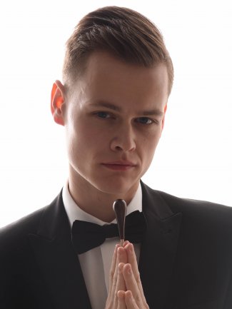 James Hendry | HarrisonParrott